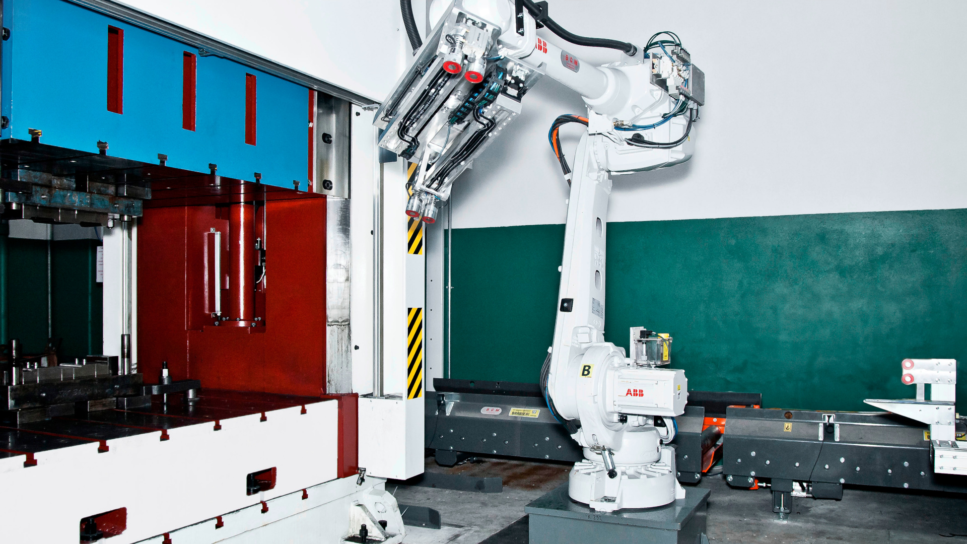 Research. Develop. Customise.